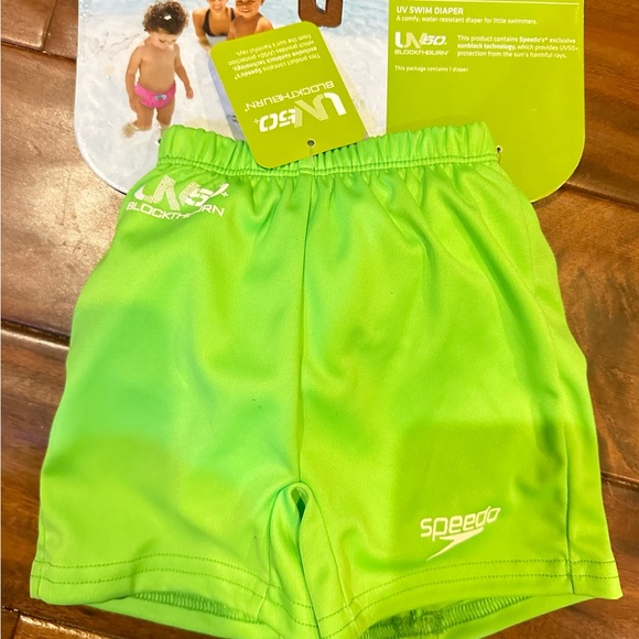 Speedo | Bottoms | Uv5 Green Reusable Swim Diaper By Speedo Size Small ...